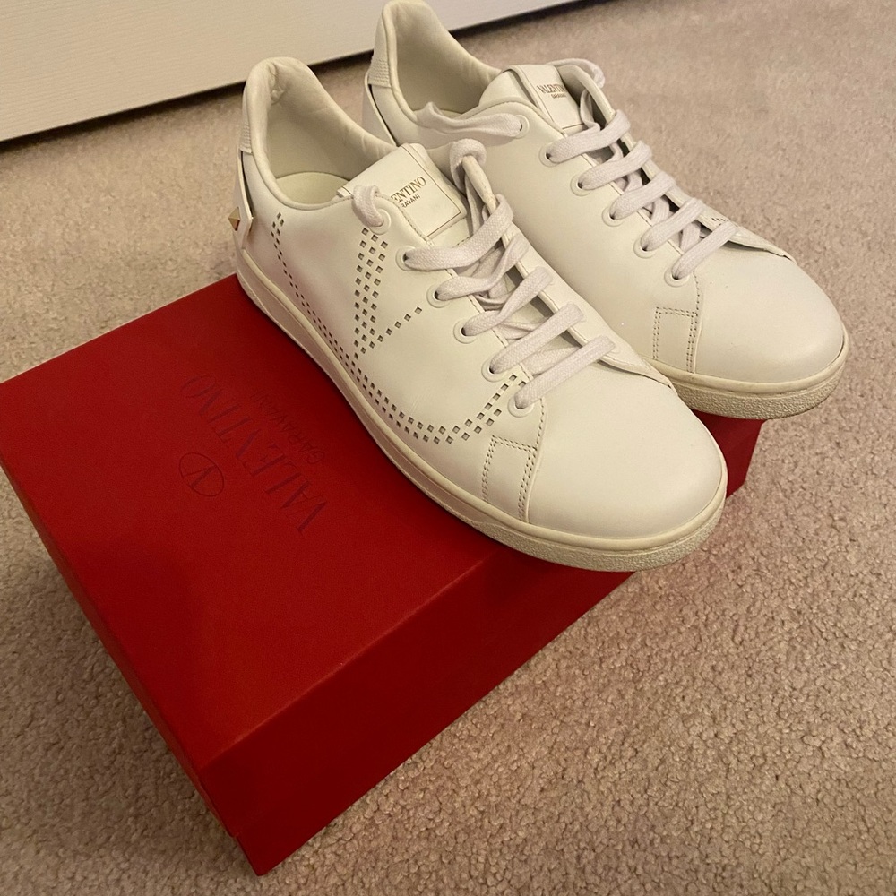 Valentino V Logo Perforated Leather Sneakers - Gem